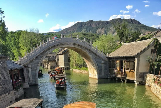 Gubei Water Town Day Tour from Beijing Jiuhua Hot Spring Experience ...