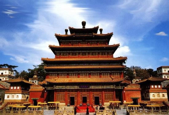 Chengde Mountain Resort Day Tour from Beijing | Beijing Chengde Tour ...