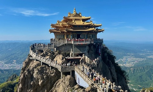 Shaolin Temple Tour from Luoyang – Best Henan Tour Experience