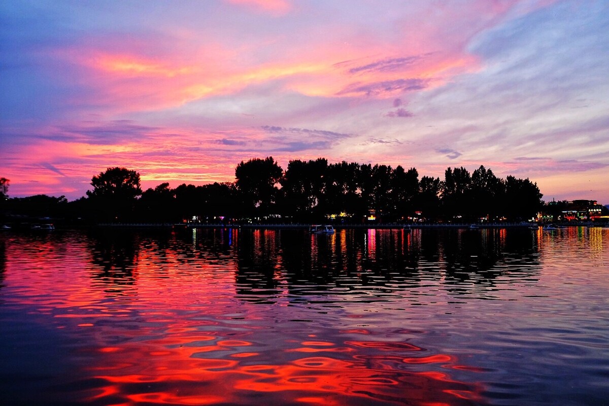 Beijing Hutong Night Tour with Peking Opera | Beijing Private Tours