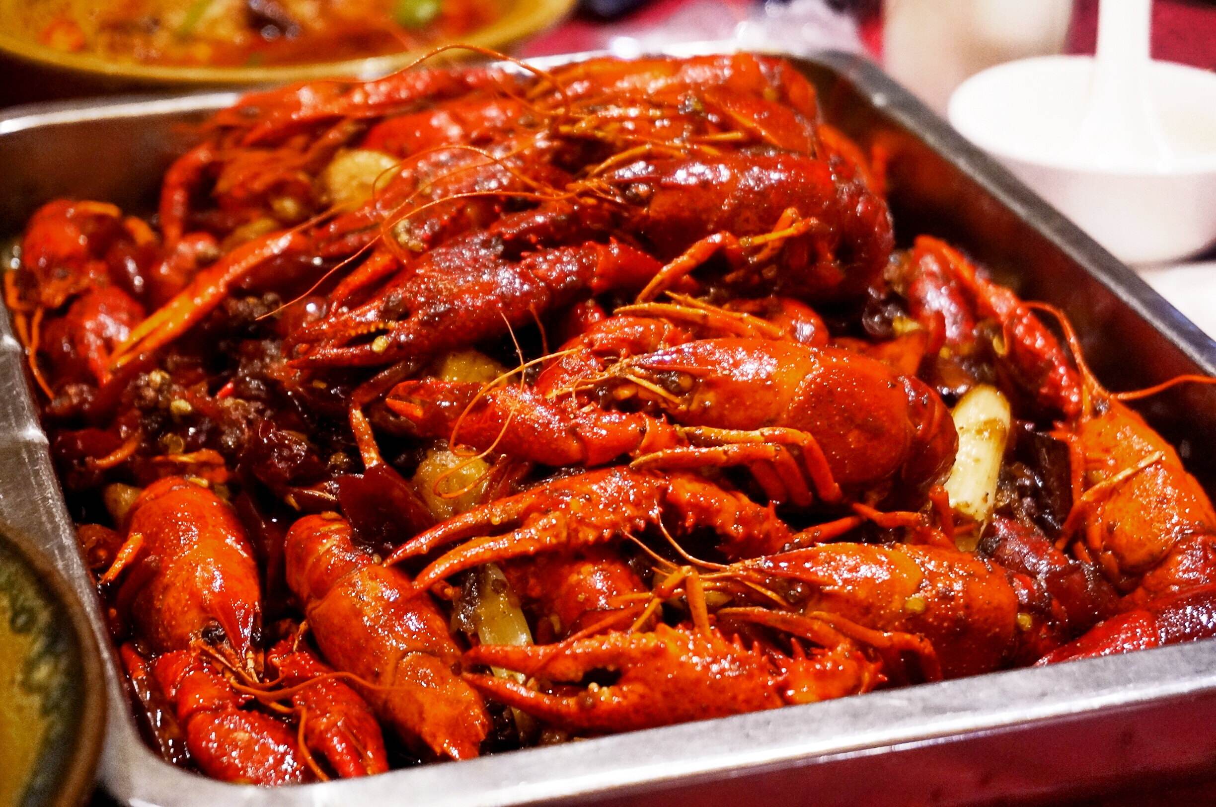 Ghost Street, Beijing Guijie Shoppping Street,Beijing Attractions ...