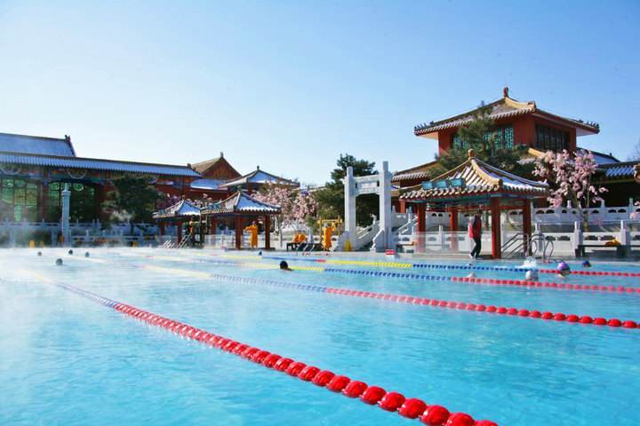 Beijing Ski Resort & Spa Day Tour | Popular Beijing Winter Tours