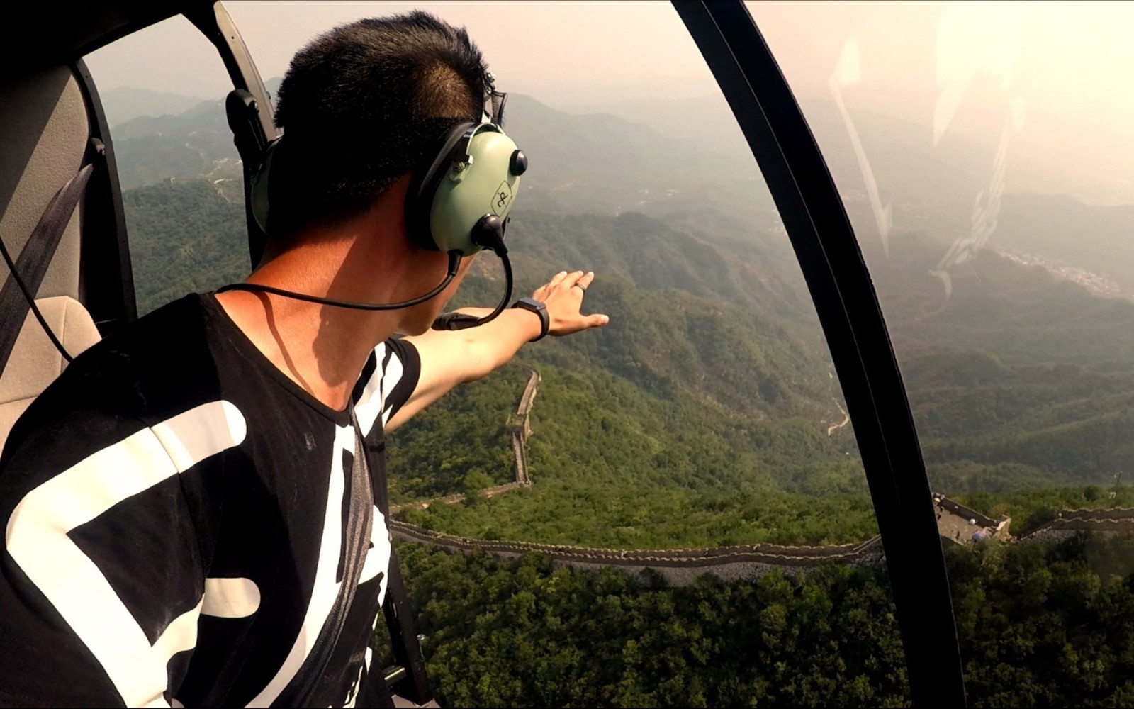 Badaling Great Wall Helicopter Tour: Private Aerial Adventure
