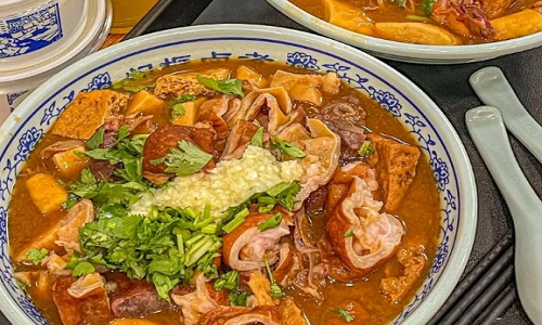 Explore Mutianyu and Changling Tomb: Amazing Beijing Day Trips